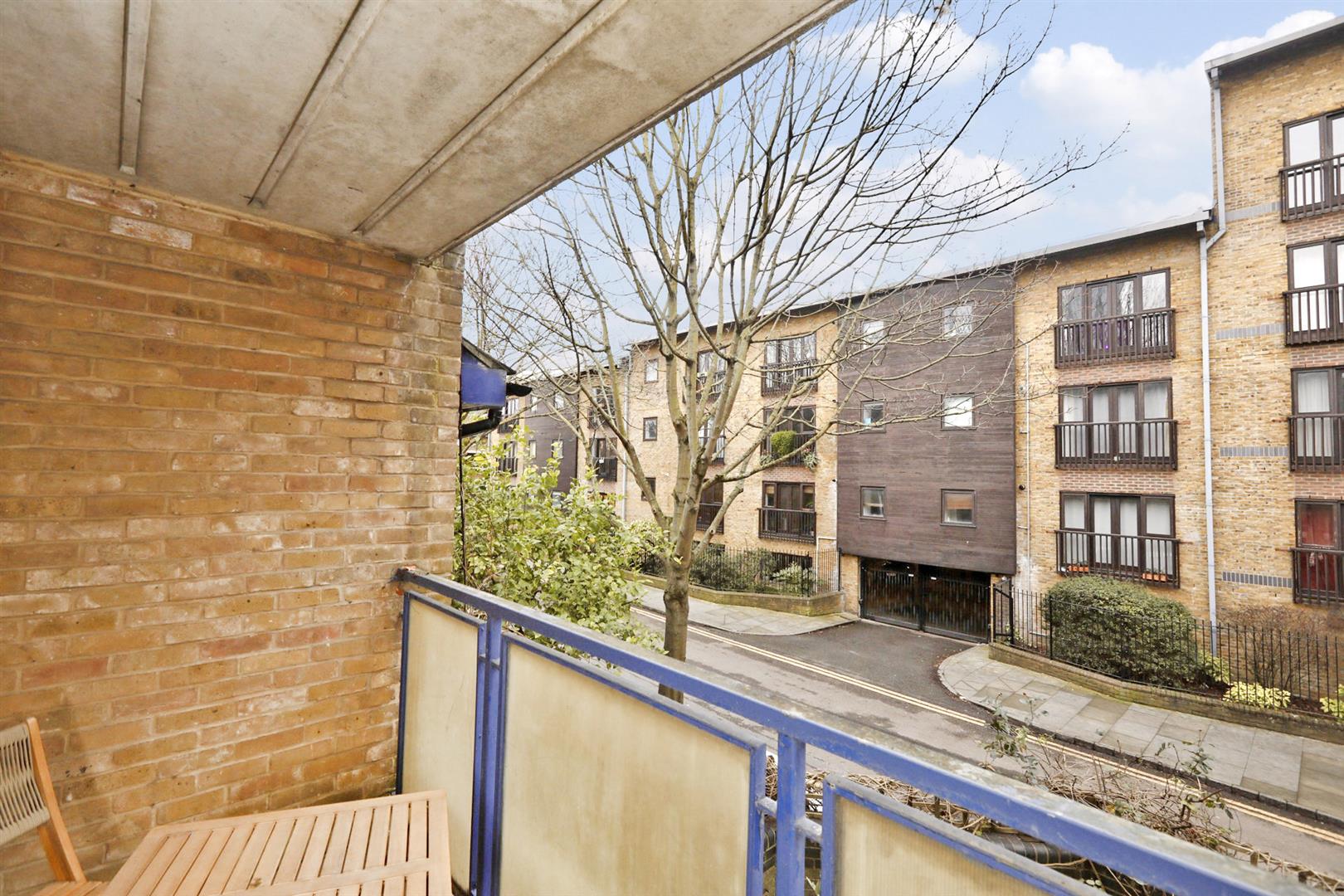 Park Street, London – Leonard Leese